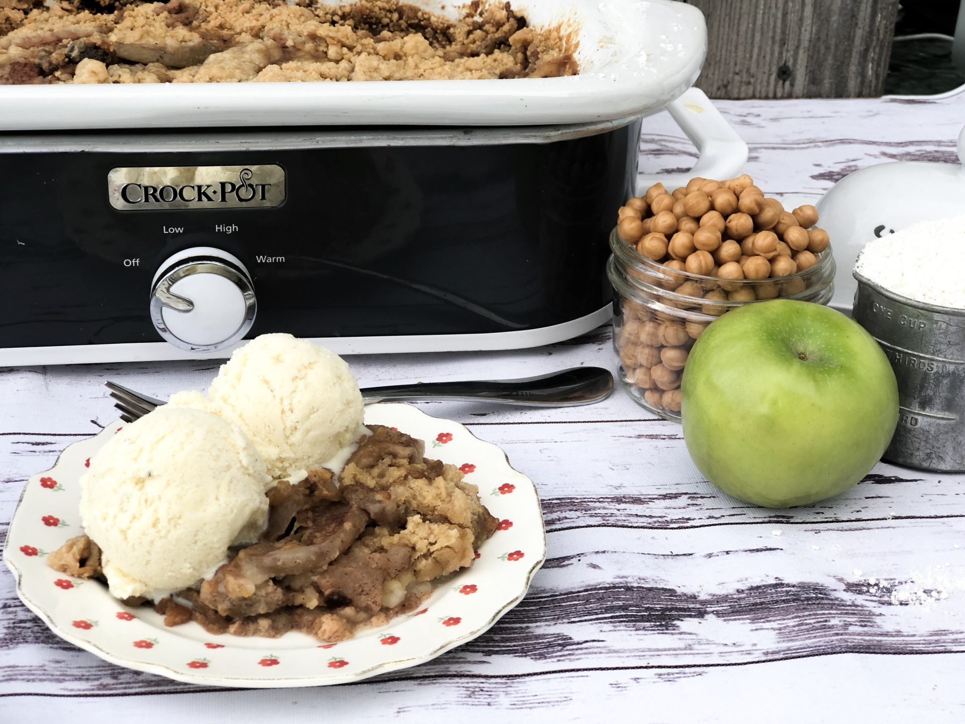 Crock Pot Apple Cobbler - The Farmwife Feeds